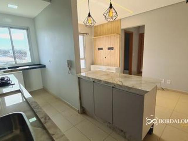 Quadra 8 Espetacular apartamento 2 quartos sendo 1 suíte no Residencial Golden Green Setor Sul do