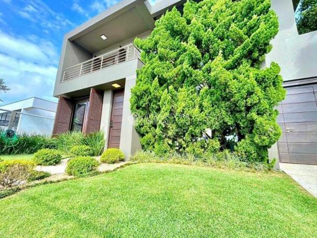 Quadra do Nosso Molino | Casa Exclusiva Reformada e Mobiliada | Centro de Xangri Lá