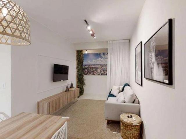 Quadra Parque Gama | Pronto para Morar: 2 Quartos com Suíte, Varanda e Lazer no Setor Central – Gama