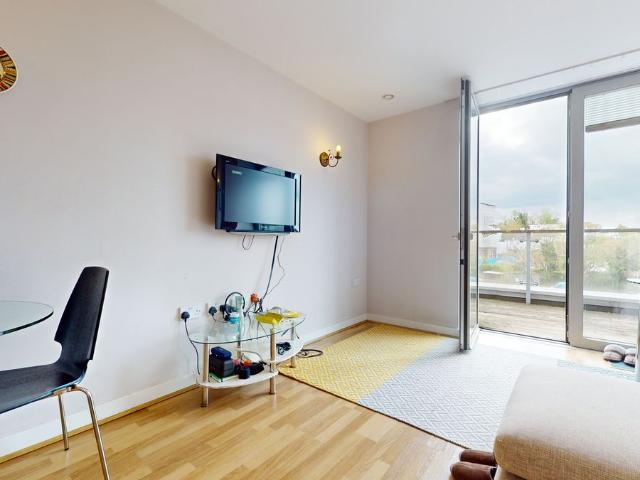 Quadrant Court, Wembley HA9, 1 bed flat to rent, £1,600 pcm | PrimeLocation