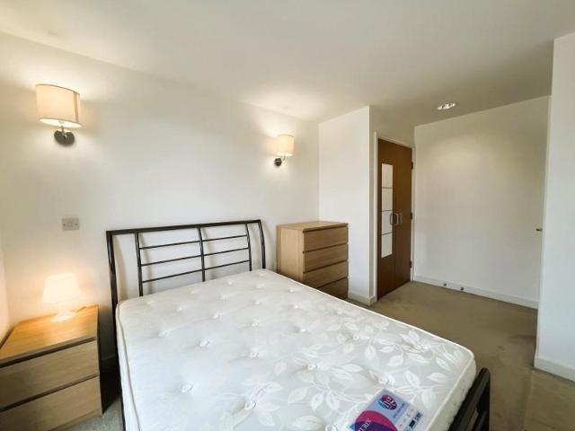 Quadrant Court, Wembley Park 1 bed apartment to rent £1,650 pcm £381 pw