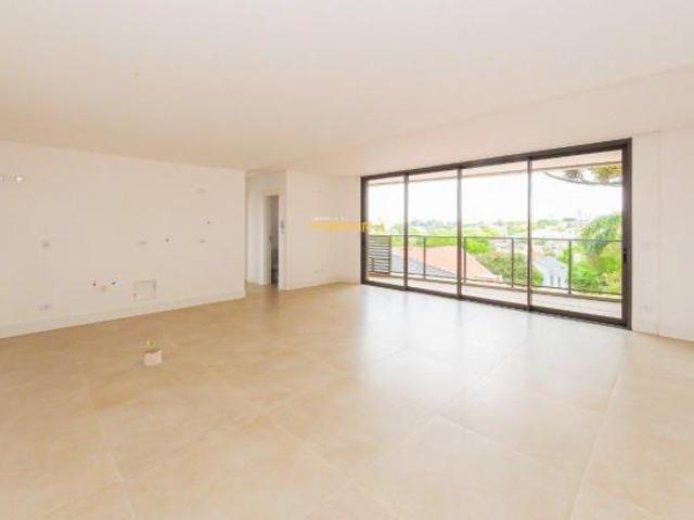 Quadri 3 suítes e 2 vagas no Bom Retiro