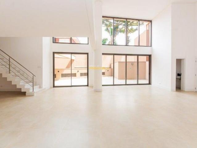 Quadri Garden 257.13m2 com 4 dormitórios 4 suites, e 3 vagas no Bom Retiro