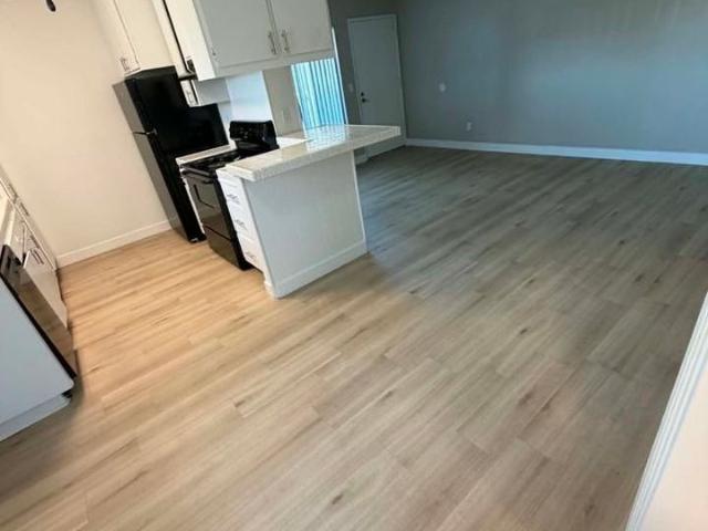 Quail View 1 Bedroom Apartment for Rent at 1960 E Grand Ave, Escondido, CA 92027 Midway