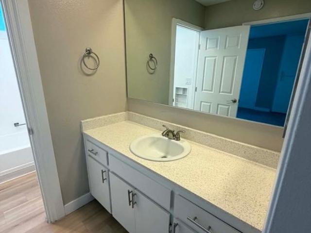 Quail View 2 Bedroom Apartment for Rent at 1960 E Grand Ave, Escondido, CA 92027 Midway