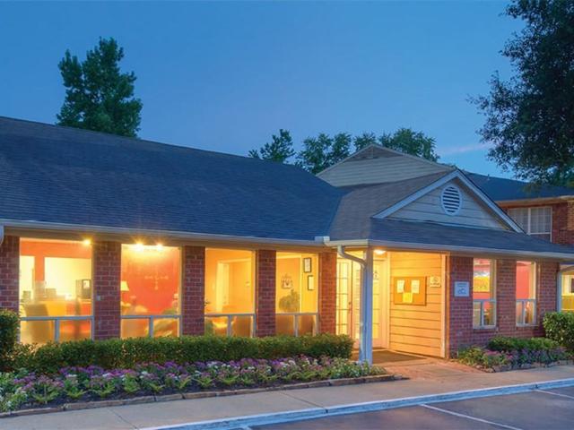 Quail Creek Apartments 1 Bedroom Apartment for Rent at 4901 Kinsey Dr, Tyler, TX 75703