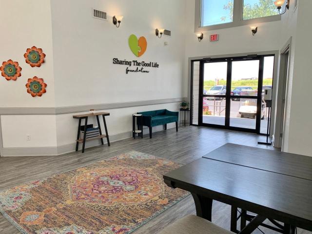 Quail Hollow Apartments 1 Bedroom Apartment for Rent at 2607 E Albany St, Broken Arrow, OK 74014