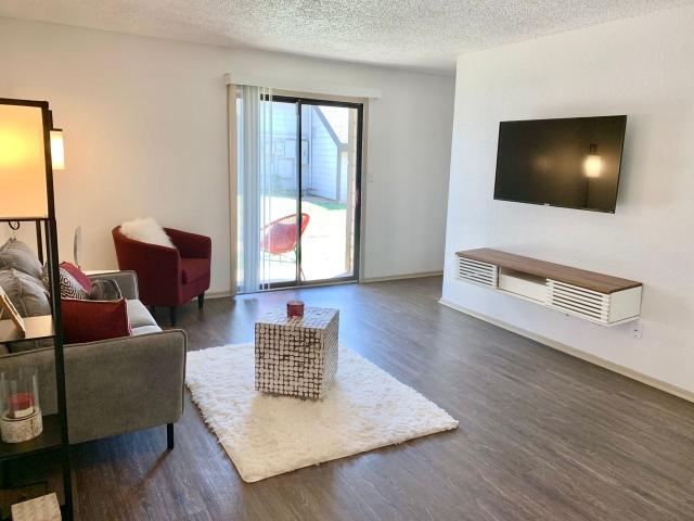 Quail Hollow Apartments 3 Bedroom Apartment for Rent at 2607 E Albany St, Broken Arrow, OK 74014