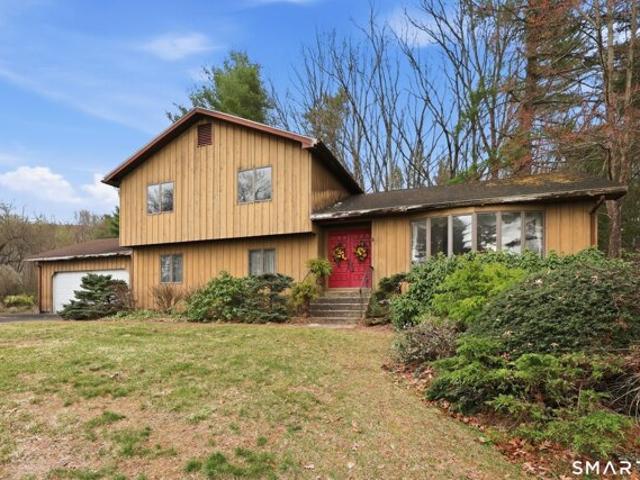 Quail Hollow Dr, Southington, Home For Sale