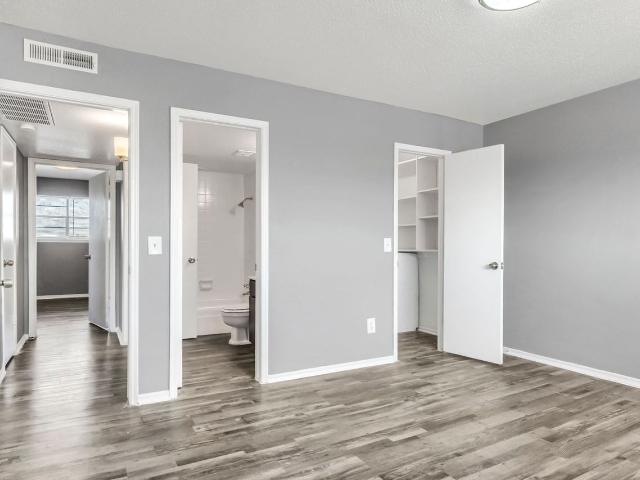 Quail Plaza Apartments 2 Bedroom Apartment for Rent at 11004 N May Ave, Oklahoma City, OK 73120