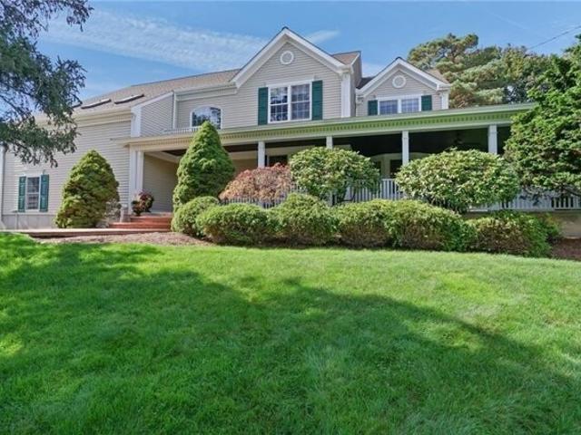 Quail Ridge Rd, Cranston, Home For Sale