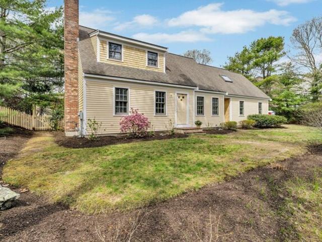 Quail Run Ln, East Sandwich, Home For Sale