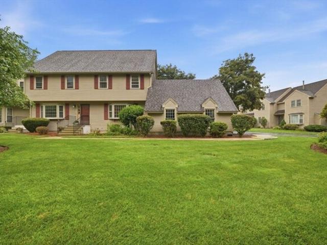 Quail Run Unit,tewksbury, Condo For Sale