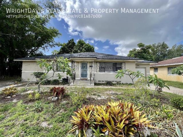 Quaint 2/1 Clearwater Home