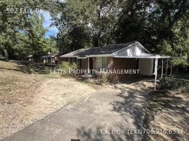 Quaint Brick Ranch newly Remodeled 502 Fall Dr