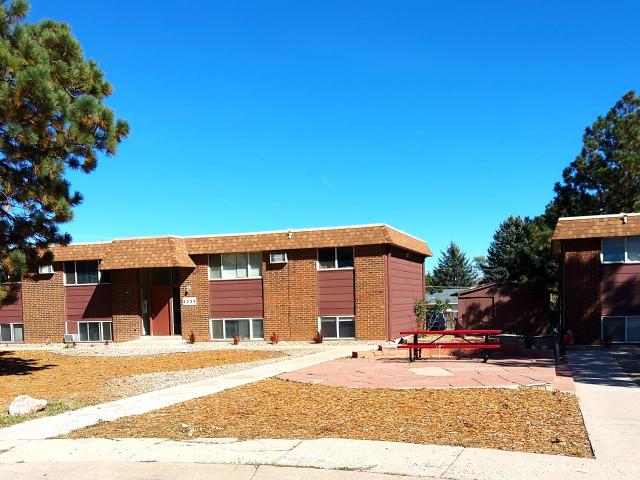 Quaint Northwest Property near Garden of the Gods!