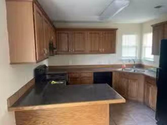 Quaint Single Family Home 12318 White Oak Dr #NA