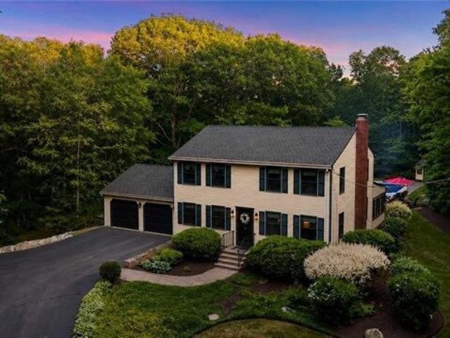 Quaker Ln, Scituate, Home For Sale