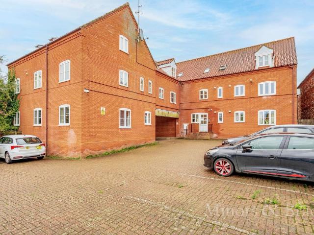 Quaker Lane, Fakenham NR21, 1 bed flat to rent, £800 pcm | PrimeLocation