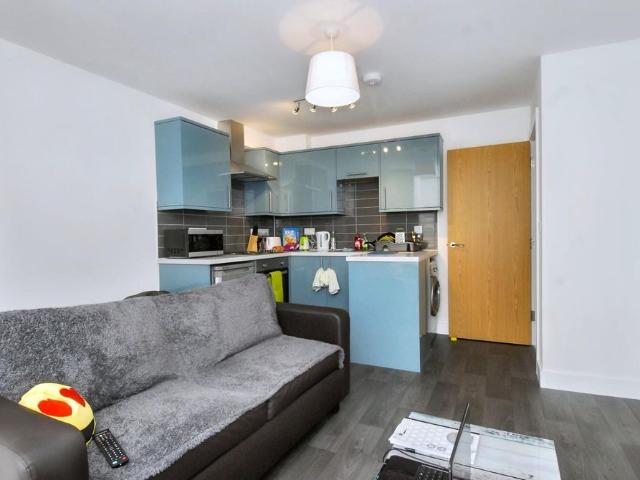 Quaker Lane, Flat 3, Plymouth