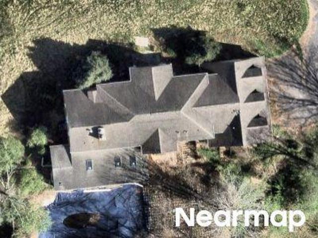 Quaker Manor Ln