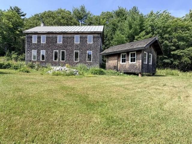 Quaker Point Rd, West Bath, Home For Sale