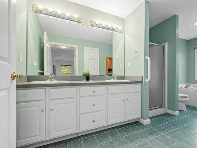Quaker Way Unit,westborough, Condo For Sale