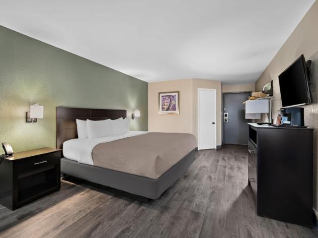 Quality Inn Fort Myers Extended Stay Hotel