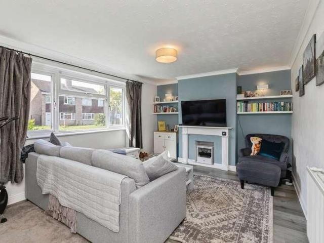 Quantock Close, Bristol, Gloucestershire, BS30