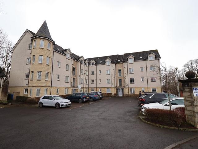 Quarrywood Court, Livingston EH54, 2 bed flat to rent, £950 pcm | PrimeLocation