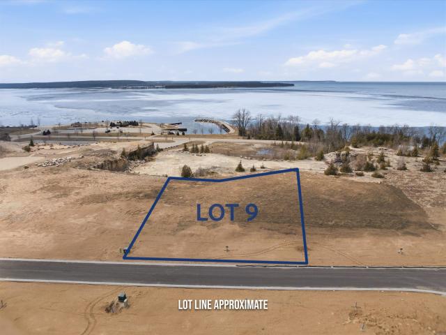 Quarry bluff court