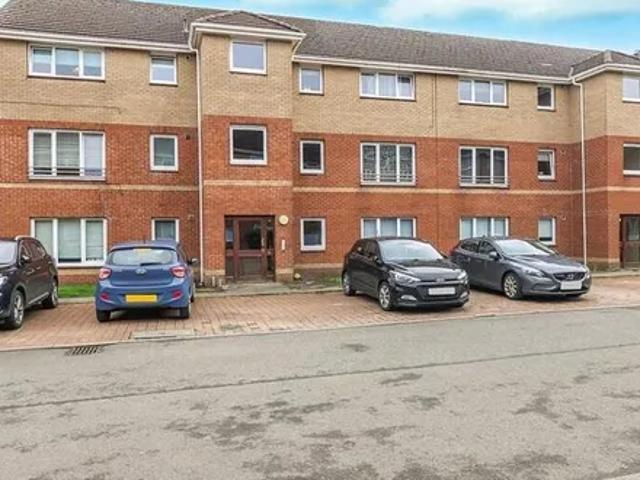 Quarry Brae Primary School, Pharonhill Street, Glasgow, G31 5AL, United Kingdom | 2 bed apartment for rent #168105553 | Rentberry