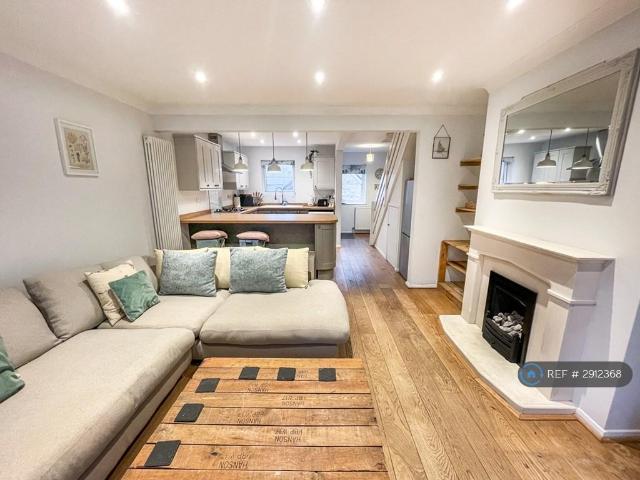 Quarry Steps, Bristol, BS8 2 bed terraced house to rent £2,300 pcm £531 pw