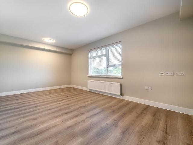 Quarry Street, Guildford GU1, Studio to rent, £1,350 pcm | PrimeLocation