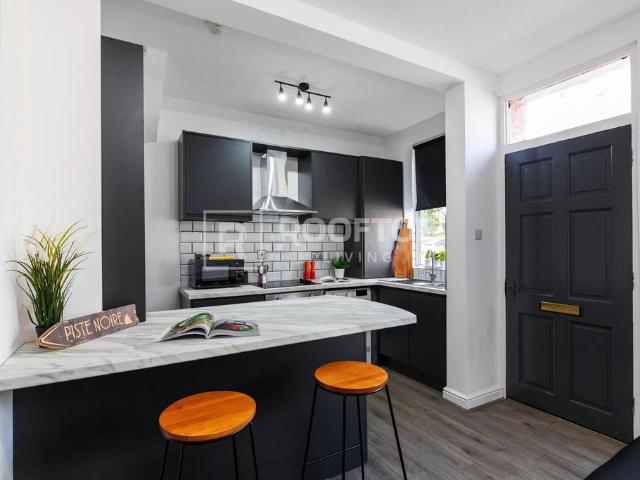 Quarry Street, Leeds LS6 2 bed house to rent £1,647 pcm £380 pw