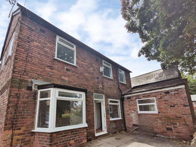 Quarry Street, Woolton, Liverpool L25, 2 bed cottage to rent, £1,100 pcm | PrimeLocation