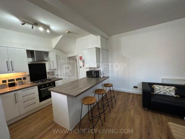 Quarry Street 4 bed house share to rent £2,580 pcm £595 pw