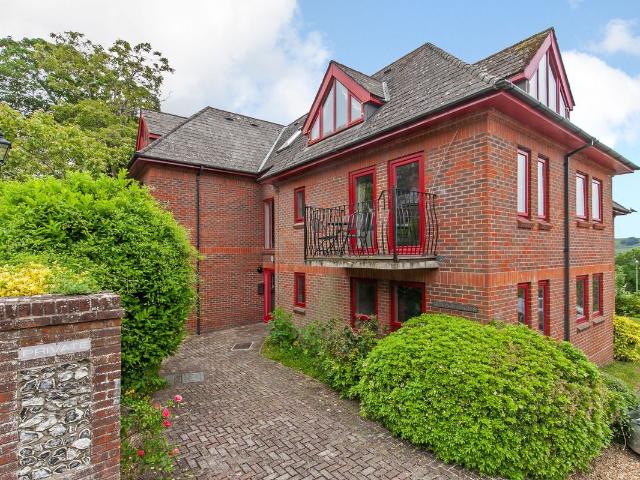Quarry Road, Chilcombe Heights Quarry Road SO23, 1 bed flat to rent, £1,300 pcm | PrimeLocation