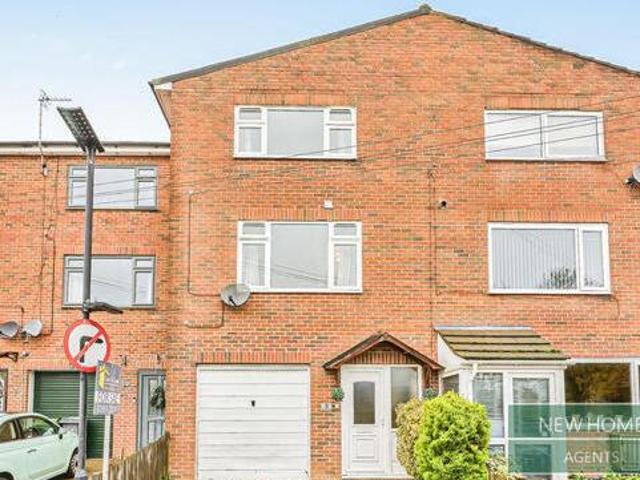 Quarry Road, Rosalind Court, Ryde, 4 Bedroom Terraced