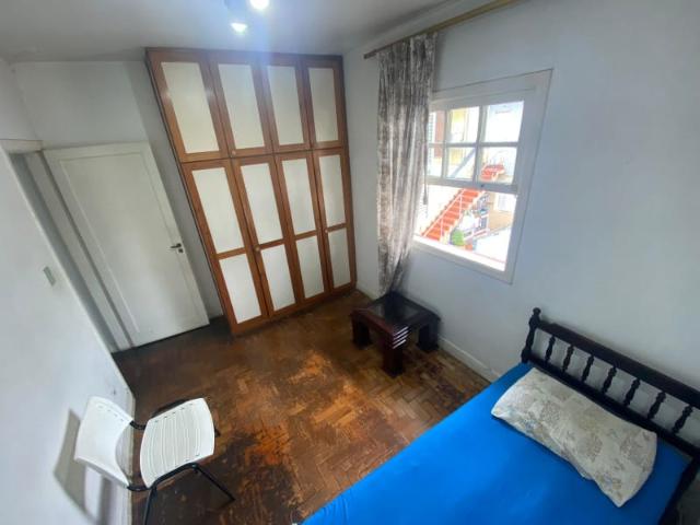 quarto c wc compartilhado