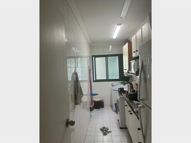 Quarto com banheiro bela vista próx shopping frei caneca