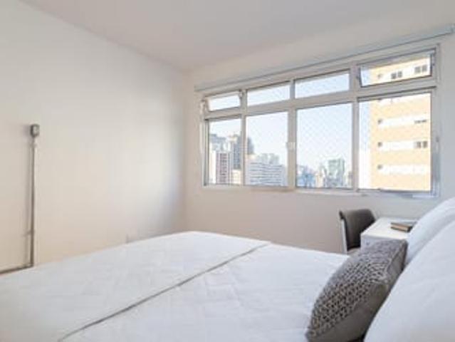 Quarto com banheiro exclusivo | Metrô Trianon Masp