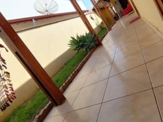 Quarto com banheiro individual