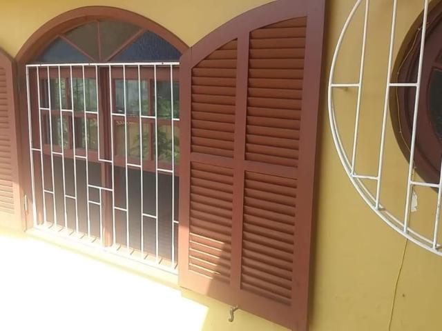Quarto com Banheiro Pequeno