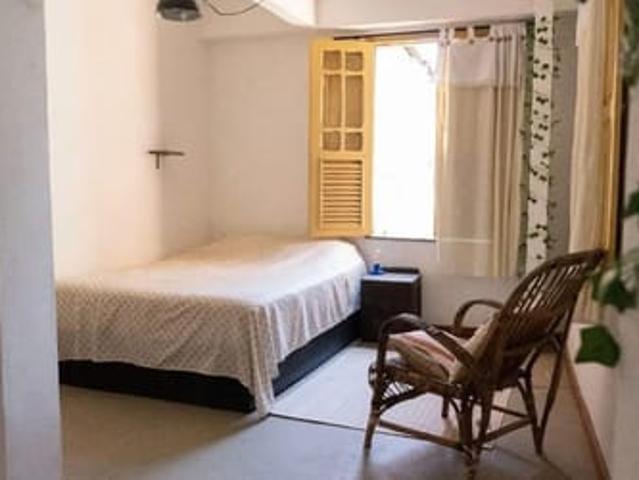 Quarto com banheiro privado