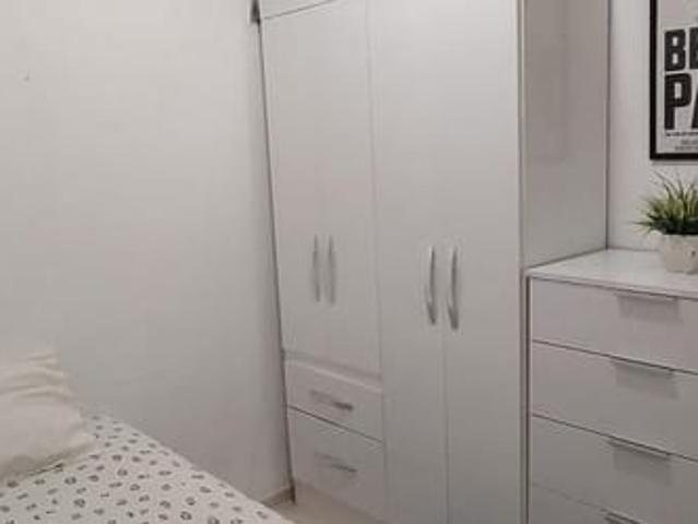 Quarto com Banheiro Privativo para Alugar