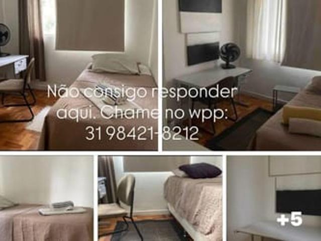 Quarto com cama solteiro mobiliado na Savassi