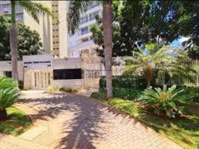 Quarto com vista em condomínio seguro e confortável