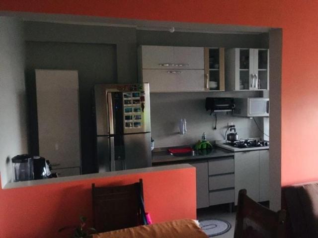 QUARTO COMPARTILHADO FEMININO