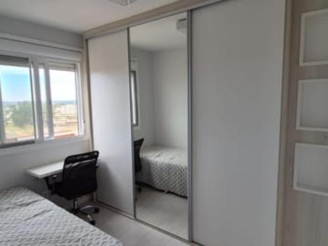 Quarto completo em condomínio seguro